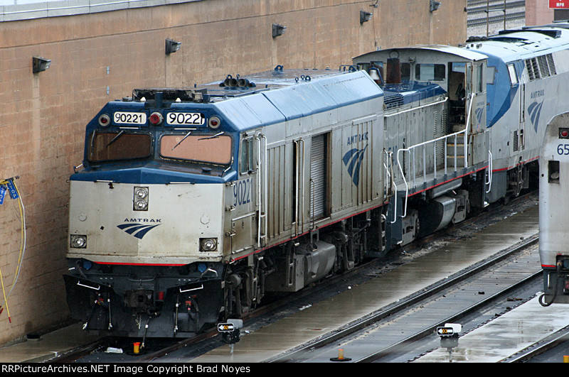 Amtrak 90221